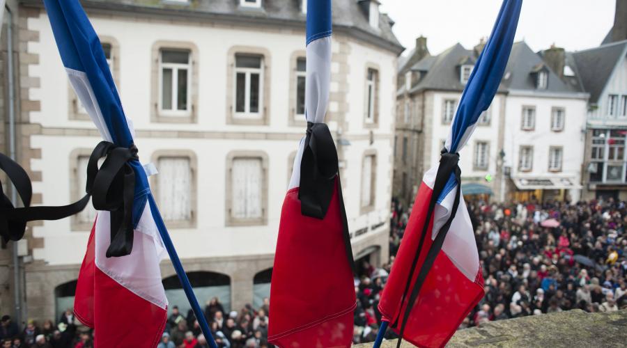 Deuil national et hommage aux victimes – Brigitte Allain, Députée de ... Deuil national et hommage aux victimes – Brigitte Allain, Députée de ...